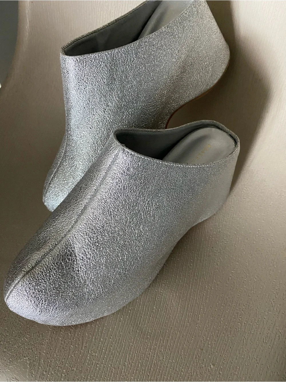 Azalea Wang | Shoes | Azalea Wang Lizzy Metallic Silver Platform Mule ...